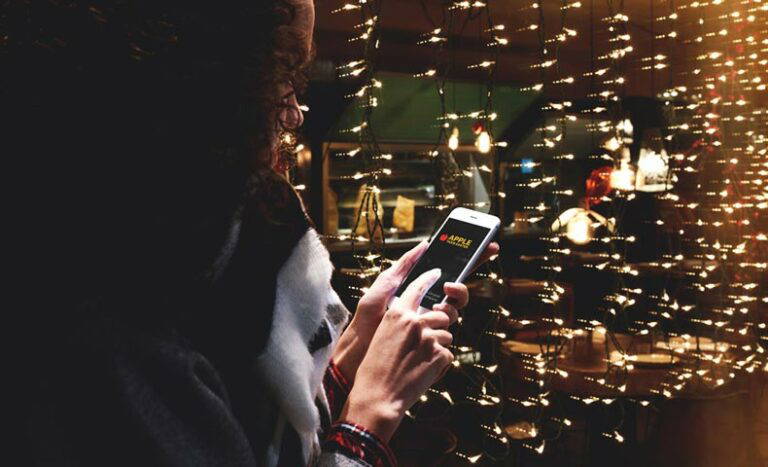 Student Taxi Service | Apple Taxis Exeter & South West